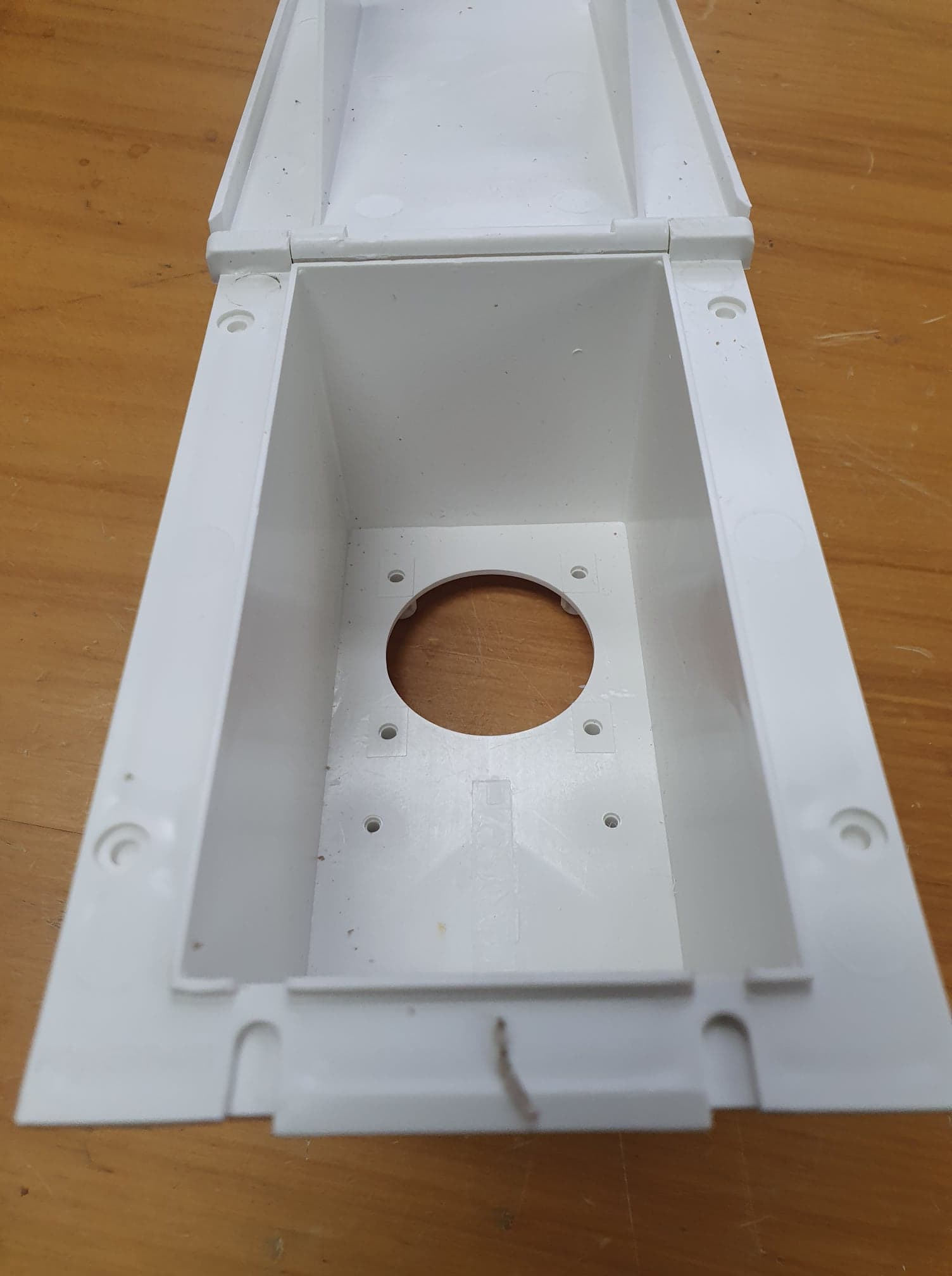 MF9 Flush Fit Inlet Box for Mains Power - Affordable Caravans