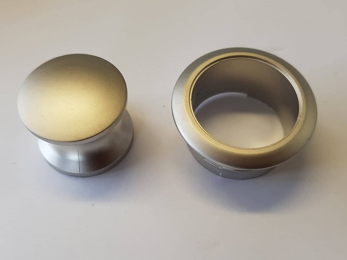 CHK37 ... Push Button Knob Satin / Silver - Affordable Caravans