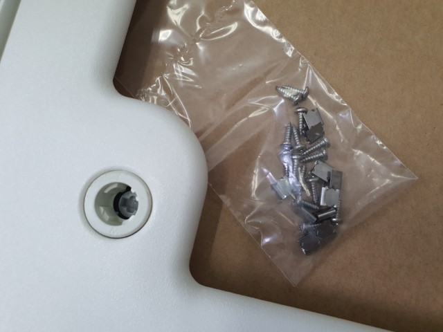 LSD4 WD Thetford Service Locker Door 4 WD Lock BAILEY - Affordable Caravans