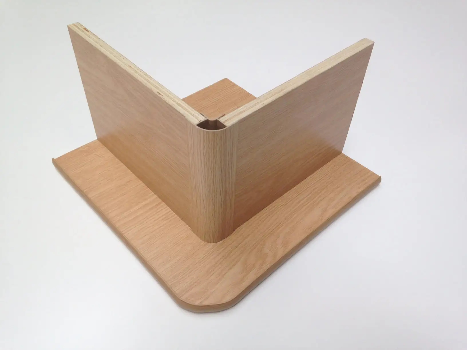 WBRT10 16mm Radius Plastic Corner Mould - Affordable Caravans