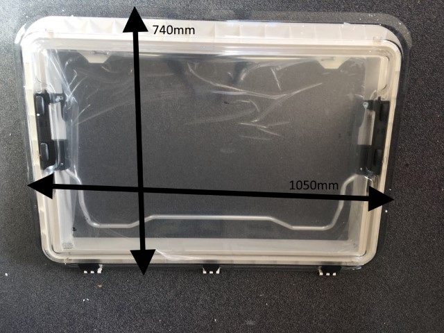 RH13 Heki 2 Roof Hatch by Dometic 960mm x 655mm - Affordable Caravans