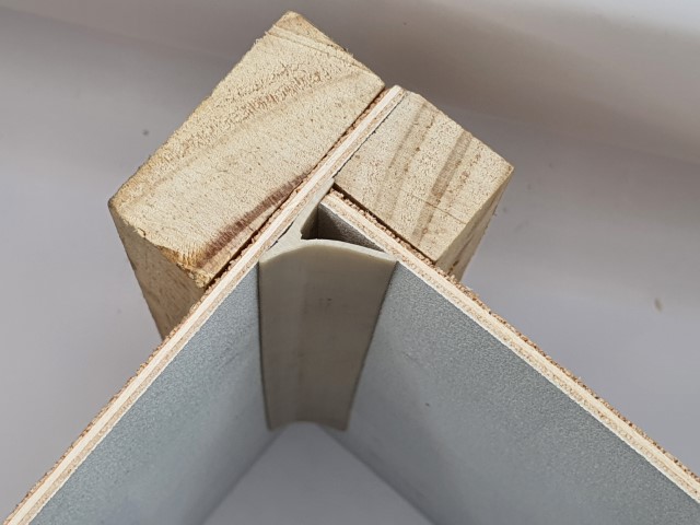 WT10 Corner Trim Sealing Rubber for Wall Board - LIGHT BEIGE - sold per ...