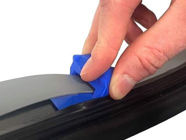 WA24 Caravan & Motorhome Window Rubber Cover Strip Fitting Tool ...