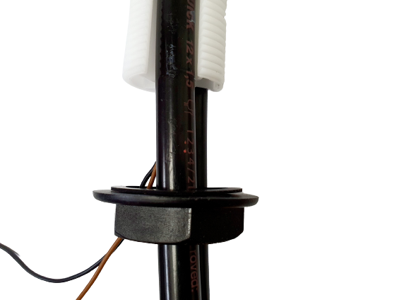 T30B Reich Vector Black & Chrome Single Lever Mixer Tap with ...