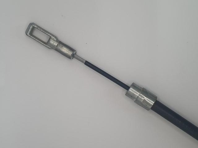 BC22 Brake Cable THREADED & Hook, 1050/1350 - Affordable Caravans