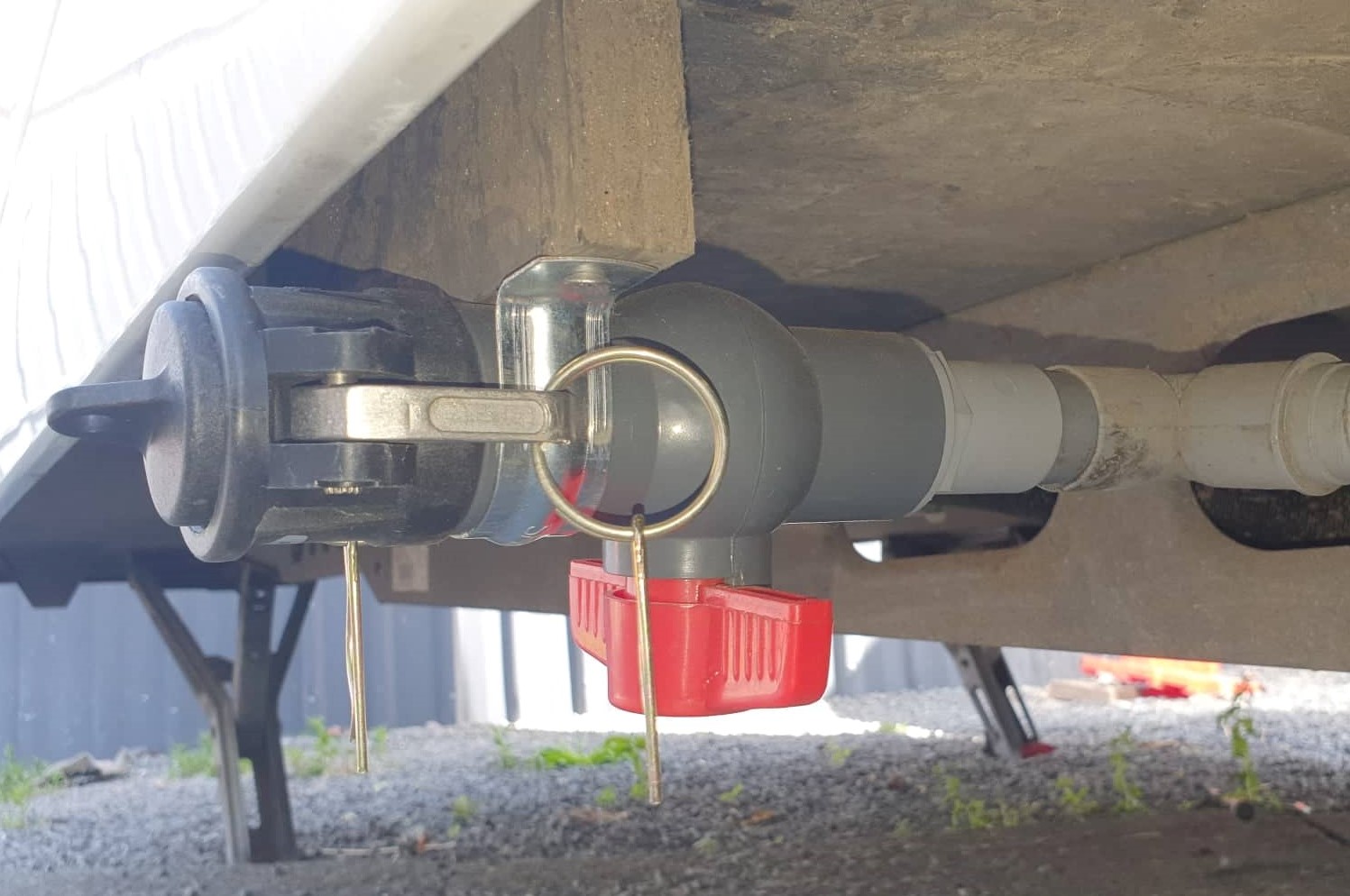 SC46C Waste Tank 46 L With Cocks & Pipework Installed Plus Caravan ...