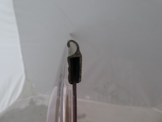 WS1210 ... Window (SIDE) UK Caravan (1210mm x 625mm) - Quality Caravans ...