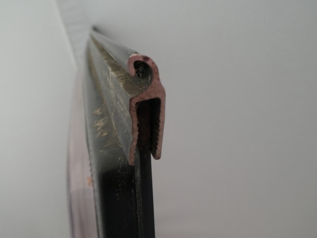 WMF1095 ... Window Middle Front UK Caravan 1095mm x 870mm - Affordable ...