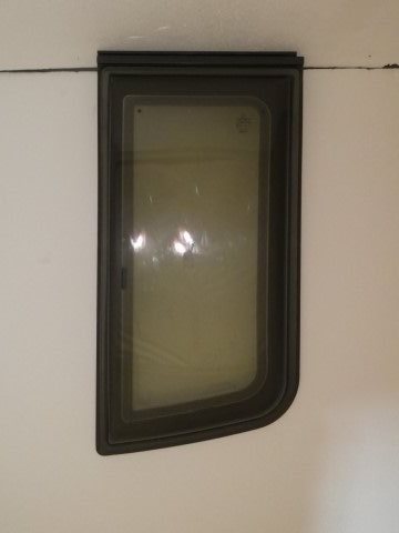 WFDC445 ... Window (COACHMAN) 2013 Front Doorside (445mm x 880mm ...