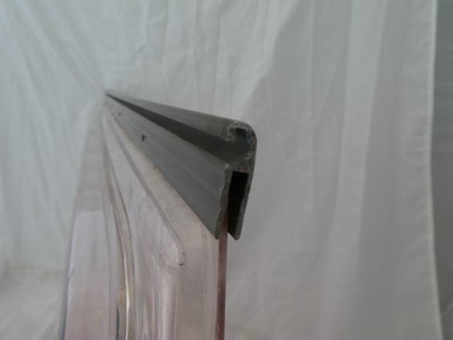 WS1100 ... Window (SIDE) Caravan (1100mm x 625mm) - Affordable Caravans